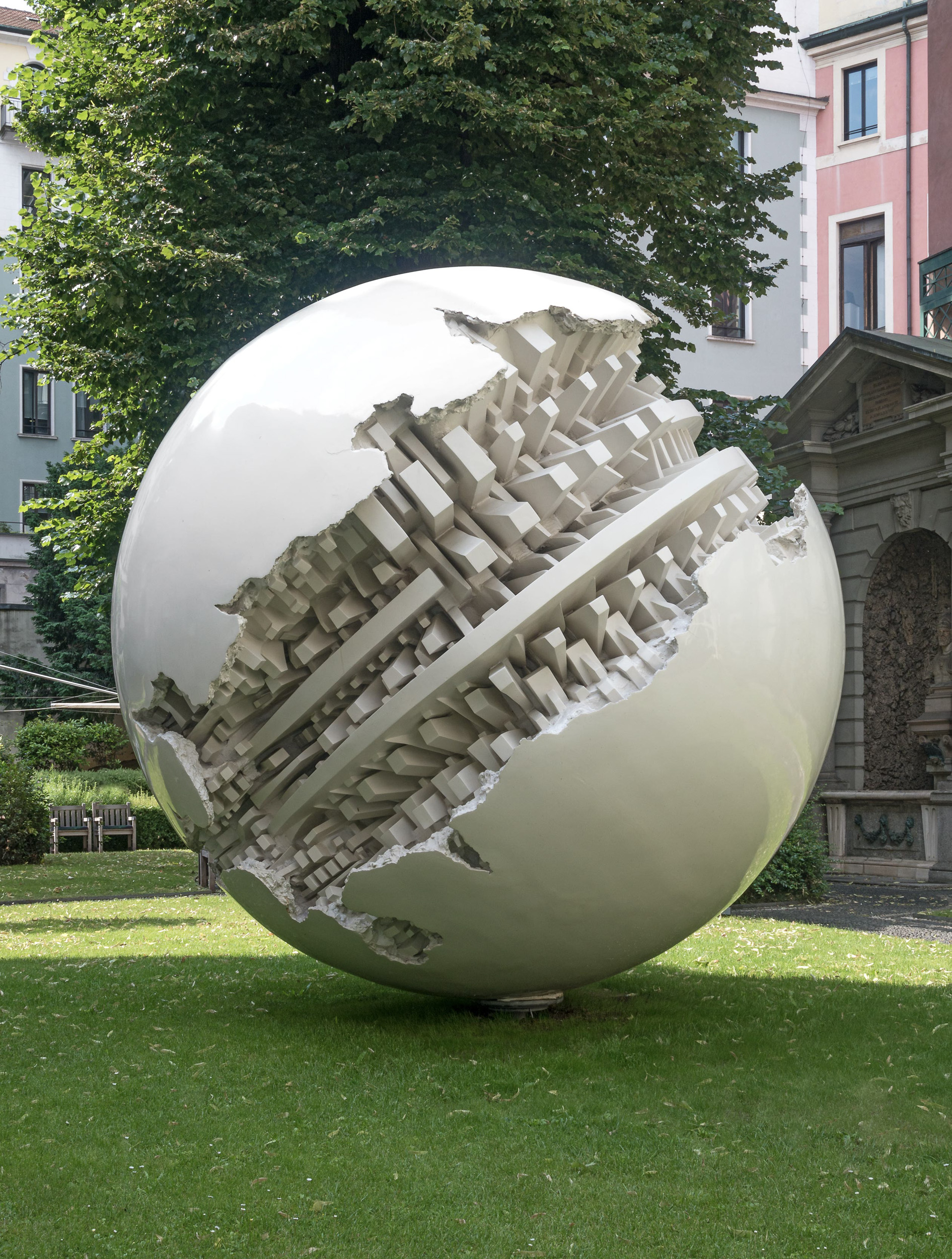 Sfera grande | MuseoCity